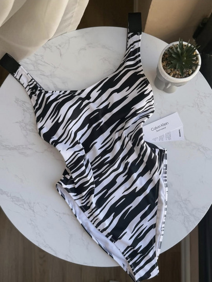 Calvin klein kupaci S snizen %