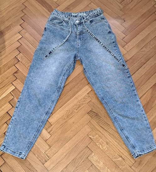 LC Waikiki pantalone / farmerke br 36