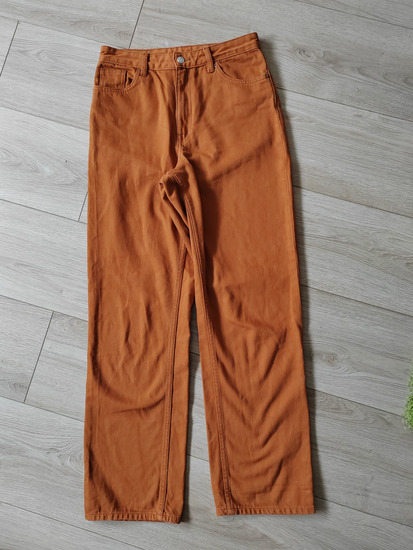 Monki farmerice