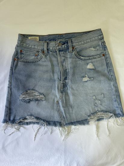 Levis teksas suknja