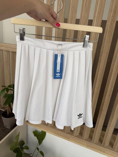NOVO Adidas suknja