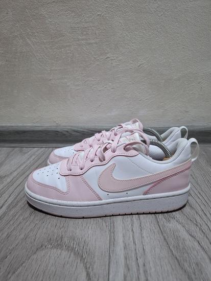 Nike court borough patike za devojcice