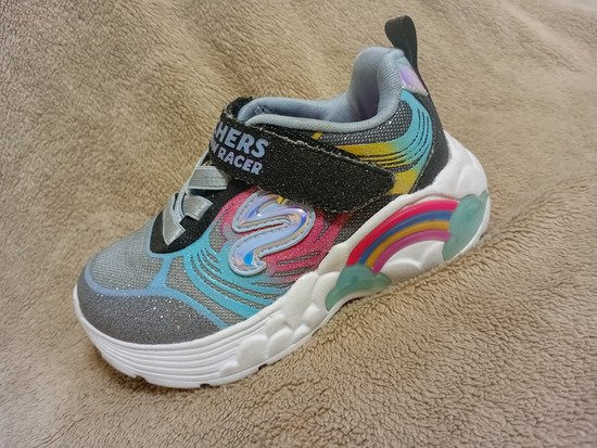 SKECHERS patike 21 kao nove