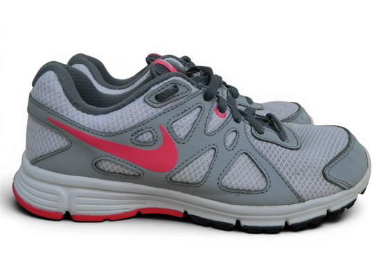 Nike Revolution 2 patike za devojčice 35.5 sive