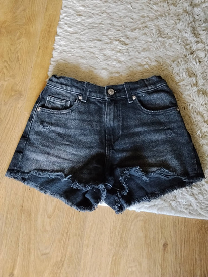 ZARA sortc za devojcicu 9/134