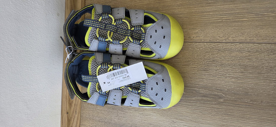 Geox 34 nove sa etiketom