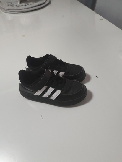 Patike za decaka velicina 30