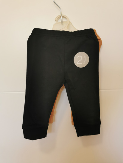 2 para pantalona za bebe 74