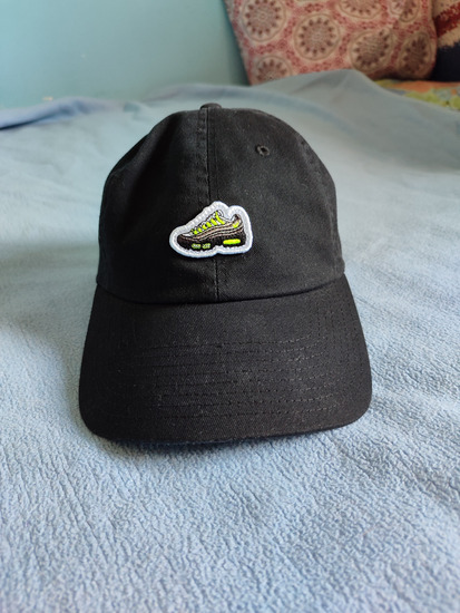 Nike kačket