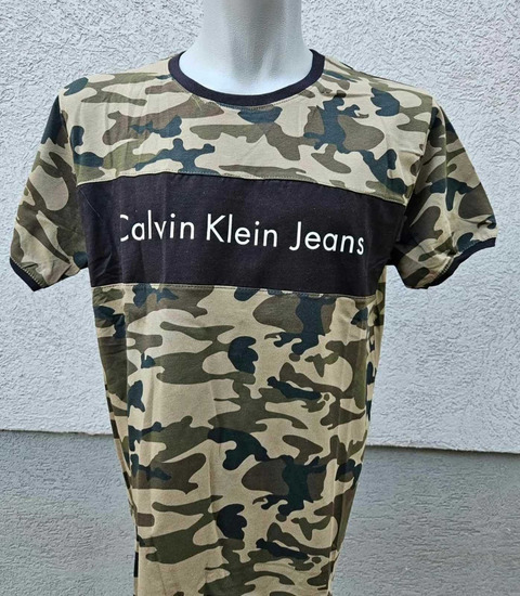 Nova Calvin Klein majica