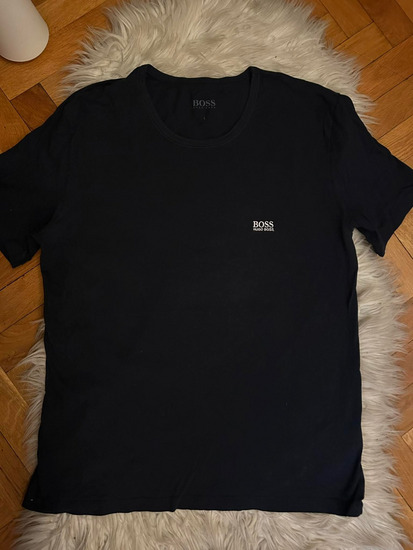 ORIGINAL Boss majica,SADA 1200