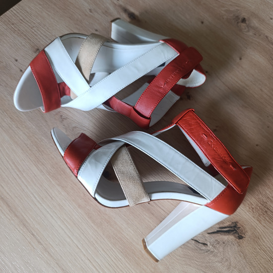 Calvin Klein sandale 39