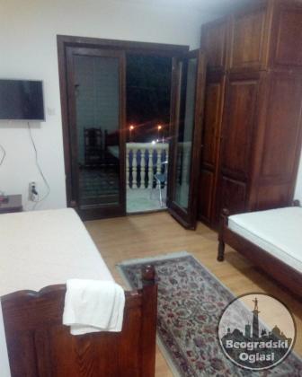 Prodajemo 3 apartmana u Prolom Banji