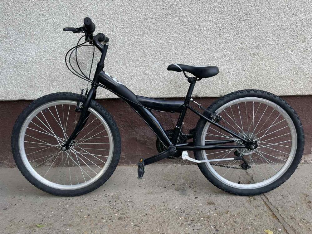 ADRIA 24"
