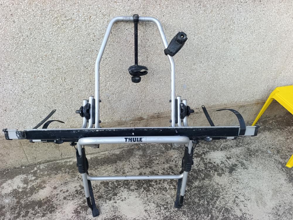 Thule ClipOn High (9105 9106) vrhunski nosač za 2