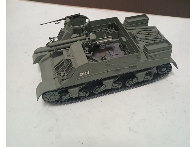 Gotova maketa vozila Priest razmera 1:35