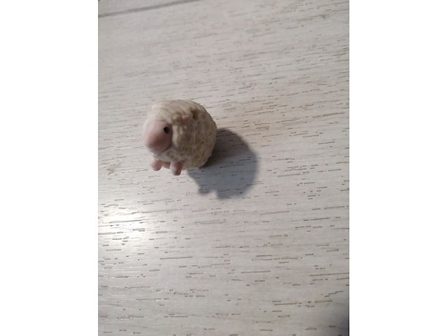 Kinder figurica - Ovca