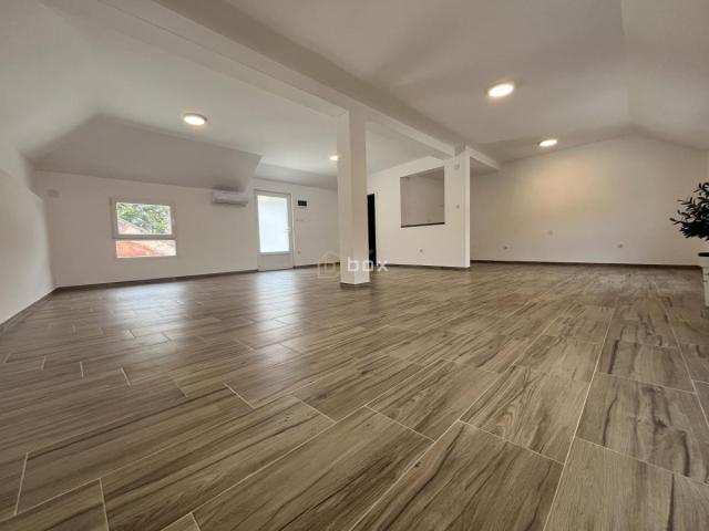 Poslovni prostor 70m2, Obilićev venac