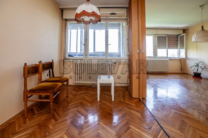 Odličan troiposoban stan na top lokaciji kod Parka Sveti Sava - Bulevar Nemanjića, 91m2, 10. sprat