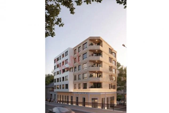 Trosoban Duplex 80,36m² + Krovna Terasa 80m², Medijana, Nis,