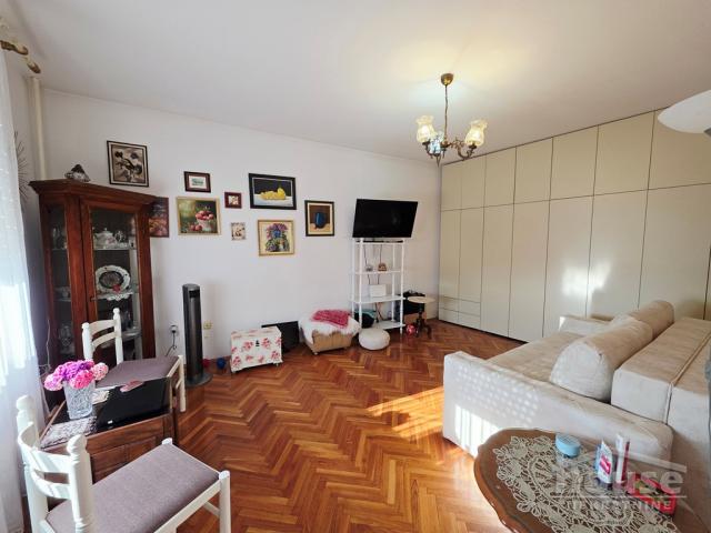 NOVI SAD - PODBARA - 39.00 m2