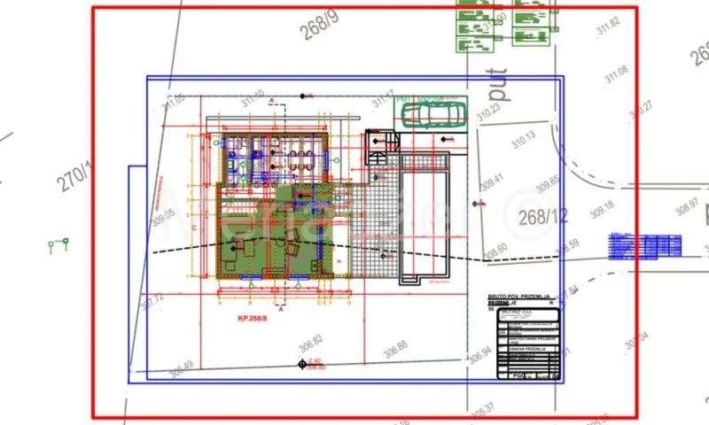 Lipovica-Ripanj,123m2, 5ari, 4.0sob, pr+1, bazen, alu, podno, lux kuća