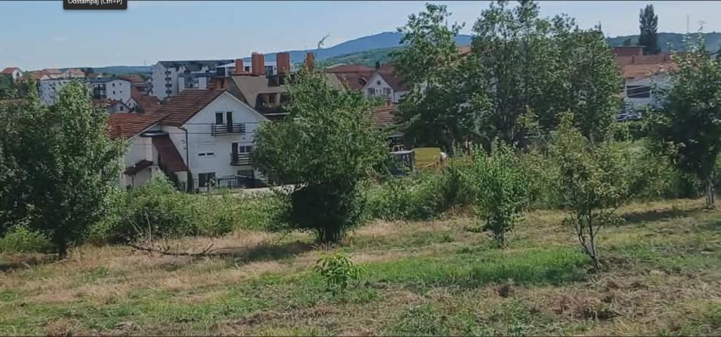 Kućica blizu Tri tiganja