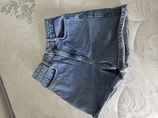 zara sorts
