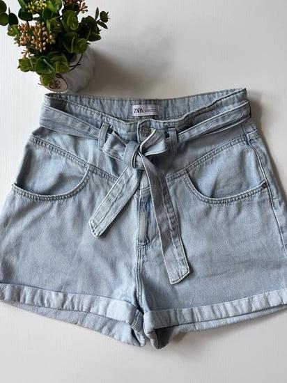 Zara teksas sorts- vel M/L