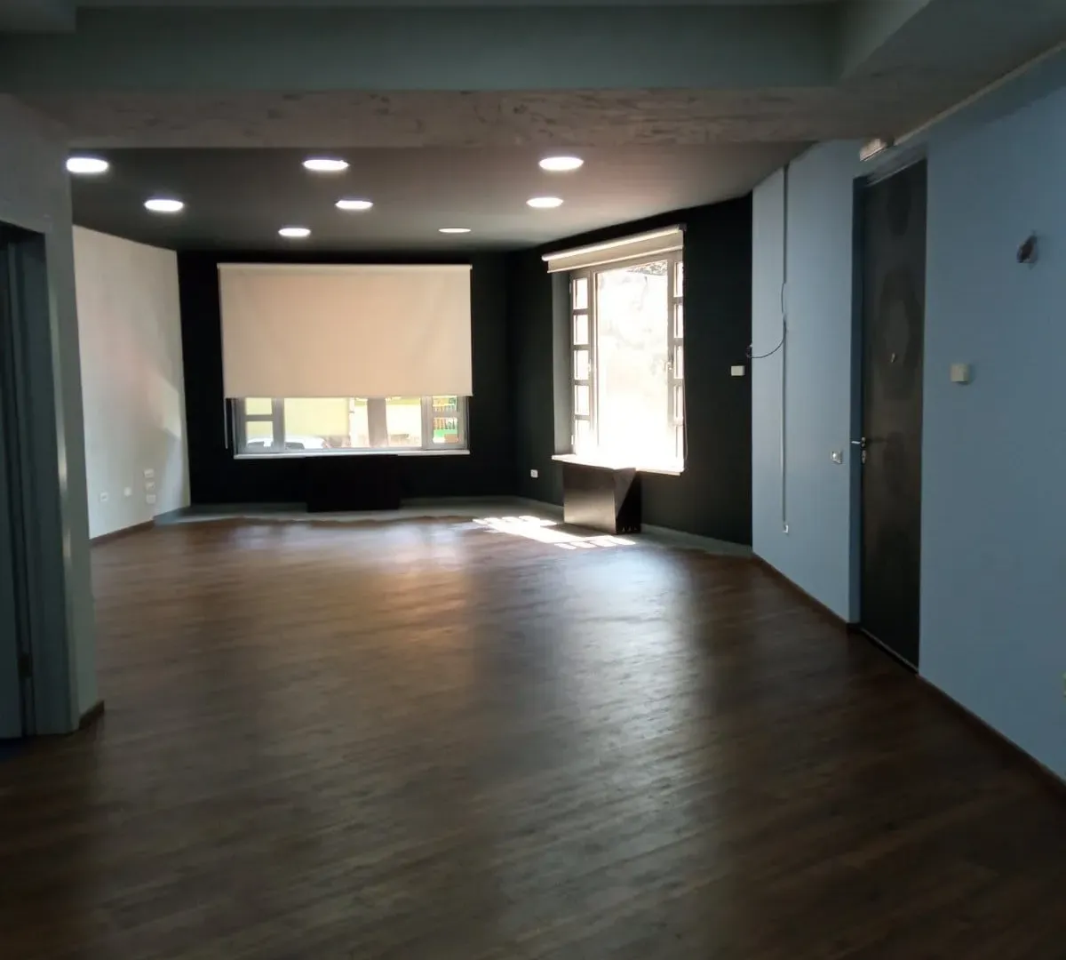 Prodaja, poslovni prostor, 185m², Vračar Sve Podlokacije, Beograd