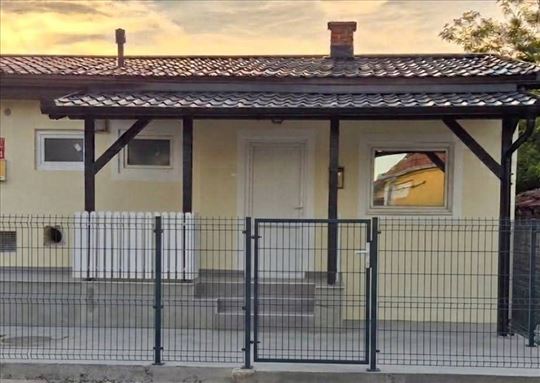 Prodaje se kuća / stan - Snizena cena