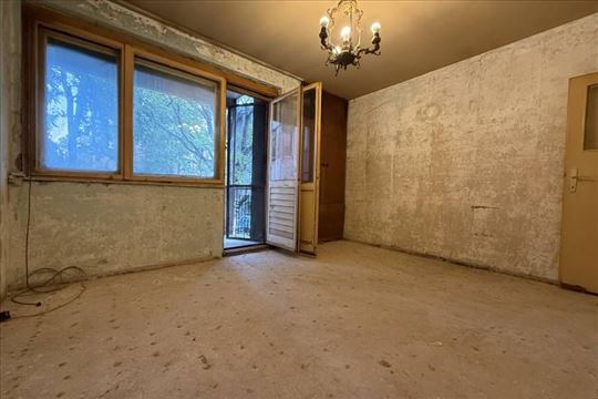 Prodaje se 2.0 u ulici Braće Kovač, 46m2