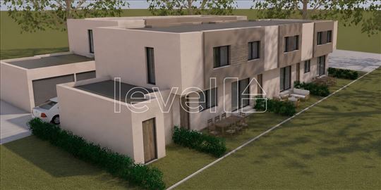 Stan,Novi Sad,Klisa,kv: 83.00