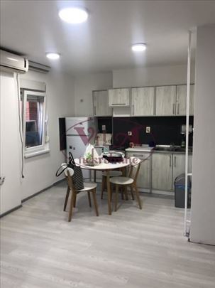 Novi Sad, Novo Naselje, Odlican polunamesten Stan