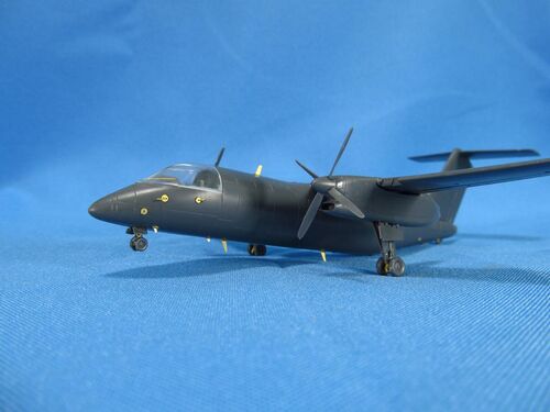 Metallic Details MD14437 De Havilland Canada DHC-8-106 Dash 8 (designed to be used with AMP kits)