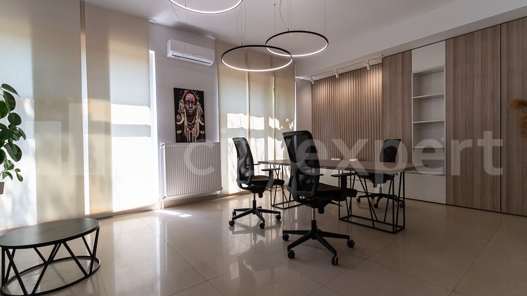 Poslovni prostor za izdavanje BEZ PROVIZIJE: Dvosoban, 70m², Milana Tankosića, Palilula - 1000€
