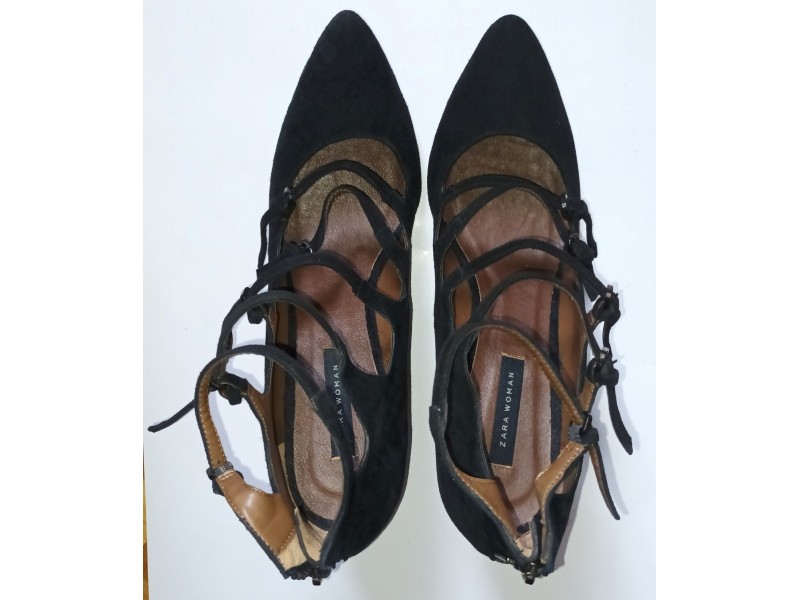 ZARA SANDALE 41 BROJ NOVE MADE IN SPAIN