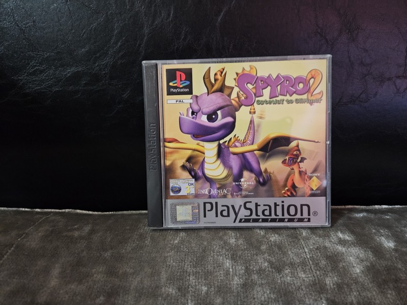 Spyro 2: Gateway to Glimmer Sony PS1 UK