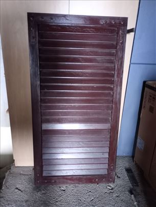 Drvena zaluzin 130x67cm za prozor,beograd