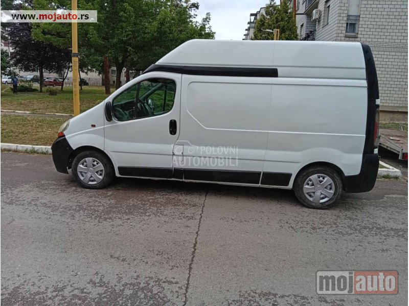 Renault trafik