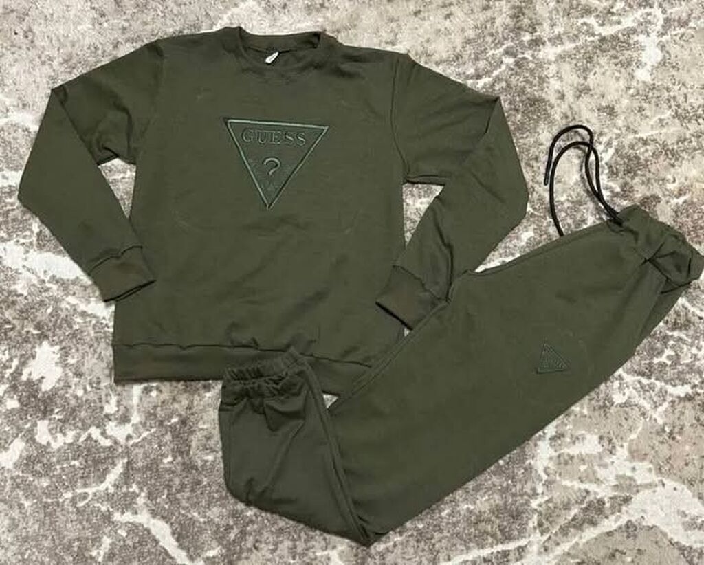 Ženski komplet trenerke – duks i donji deo S M L XL 2XL - Model