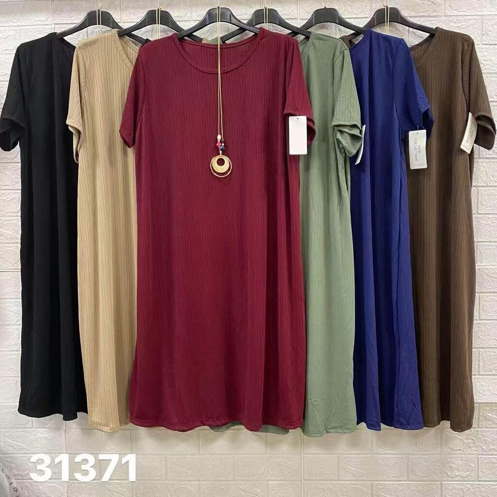 06. Haljina za punije + ogrlica 2XL 3XL 4XL 5XL Cena : 2.400 dinara H
