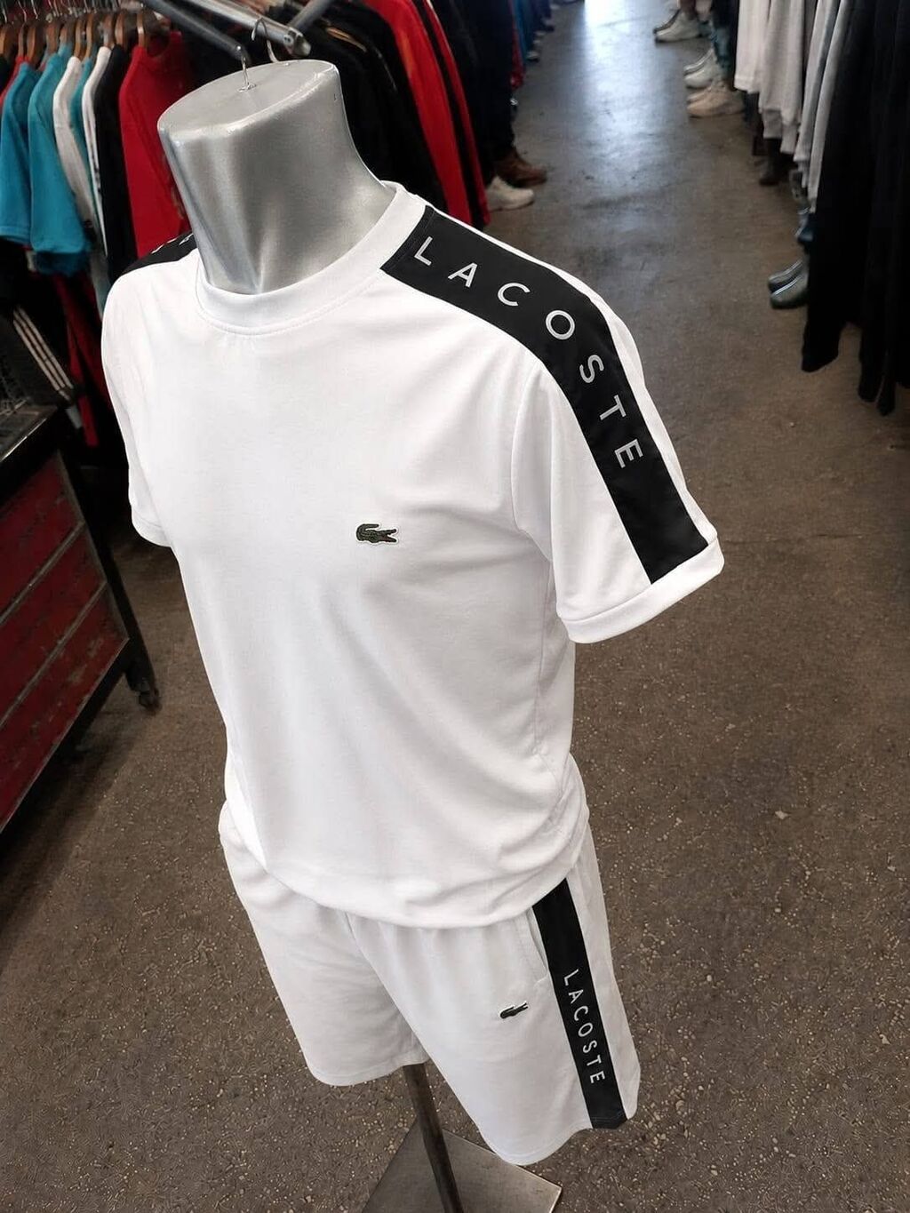 Muški letnji komplet M,L,XL,XXL veličine za samo 3500 din