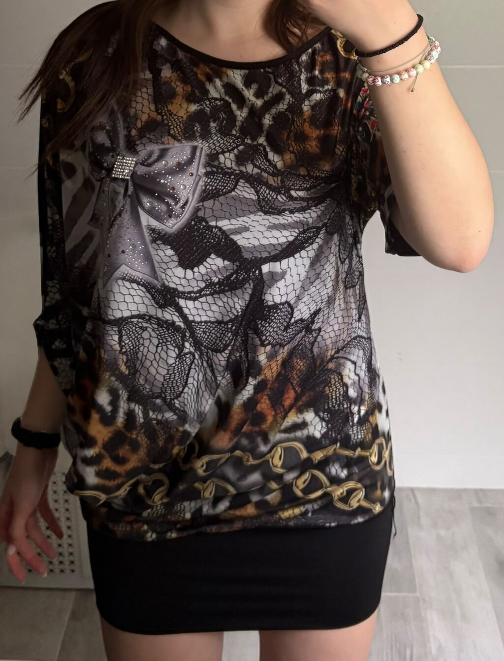 Ženska bluza/tunika sa printom - Dizajn: kombinacija animal printa