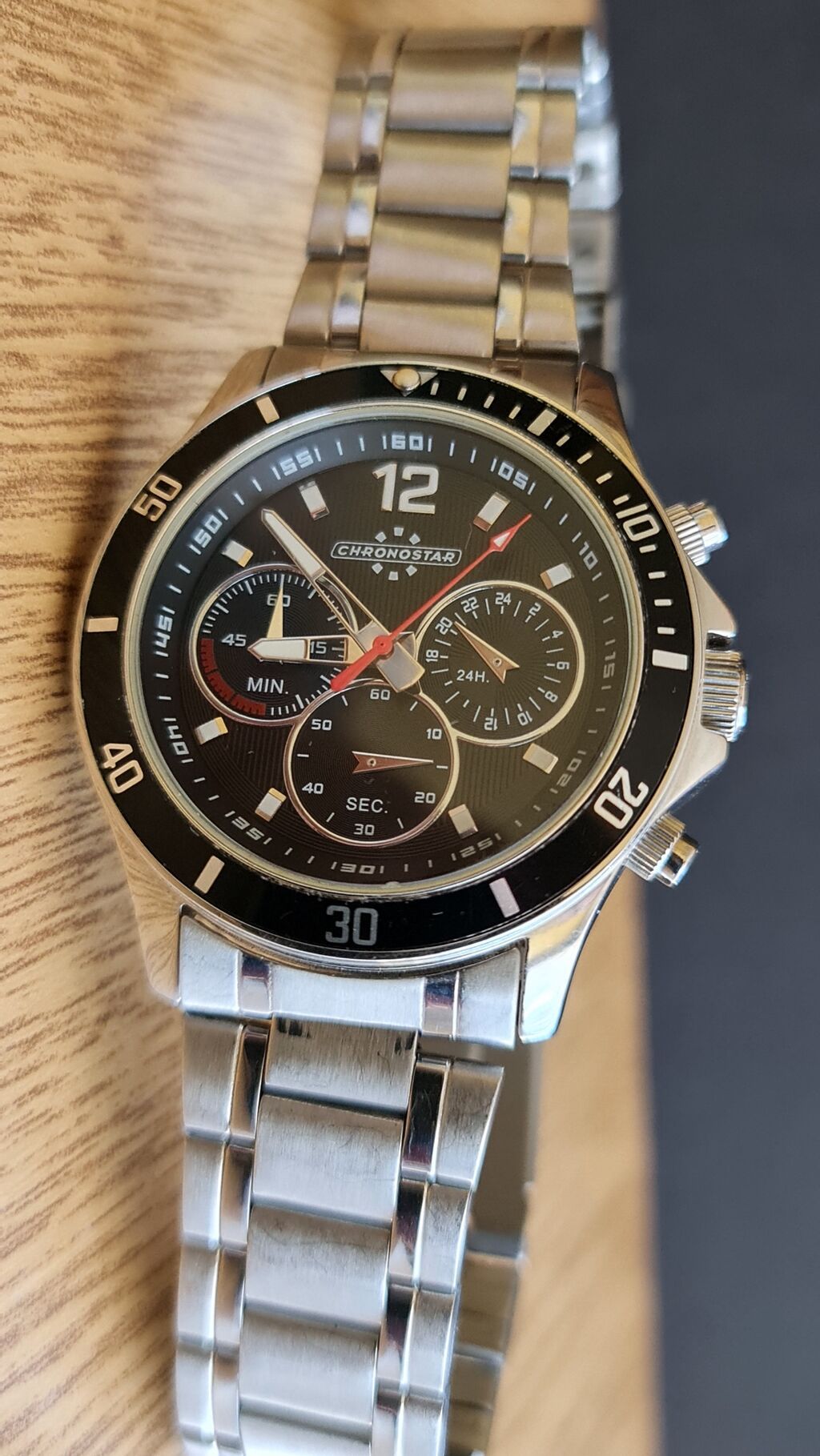 Chronostar muški ručni sat, model R5 - Kućište i narukvica: nerđajući