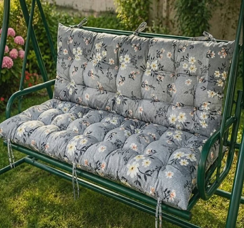    Jastuci za baštenske ljuljaške    Dimenzije i cene: 130 x 50 cm –
