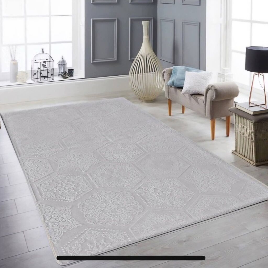 Tepih 200x160cm Cena: 4800din v8