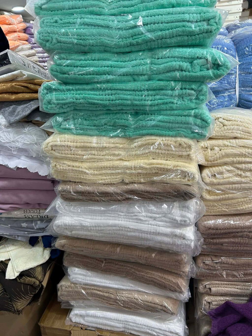 Frotiri pamucni 150x200 -2.200 200x220-2.500