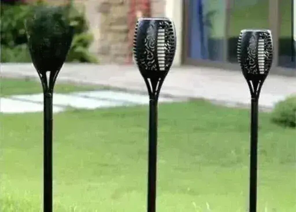 Solarna Lampa - Solarna Baštenska Lampa - Baklja Lampa Specifikacije