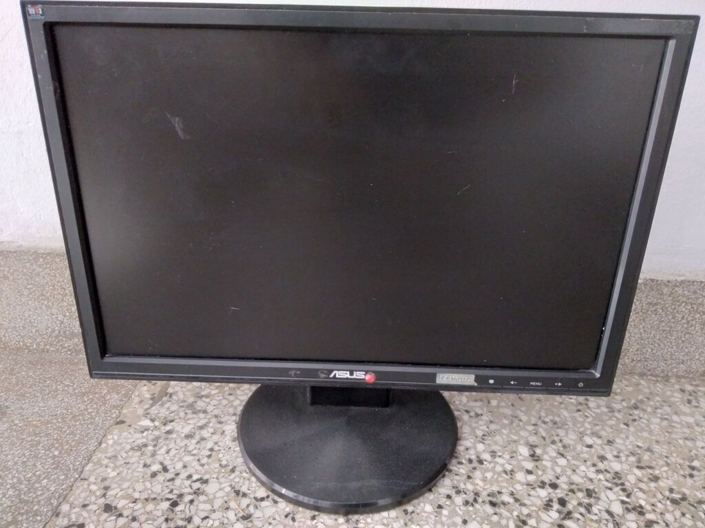 Monitor Asus model VW193D-B 19“ Wide Screen polovan i ispravan